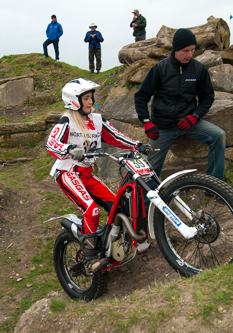 Chloe Cross – Trials in the family! | TRIALS GURU – DEDICATED TO TRIAL