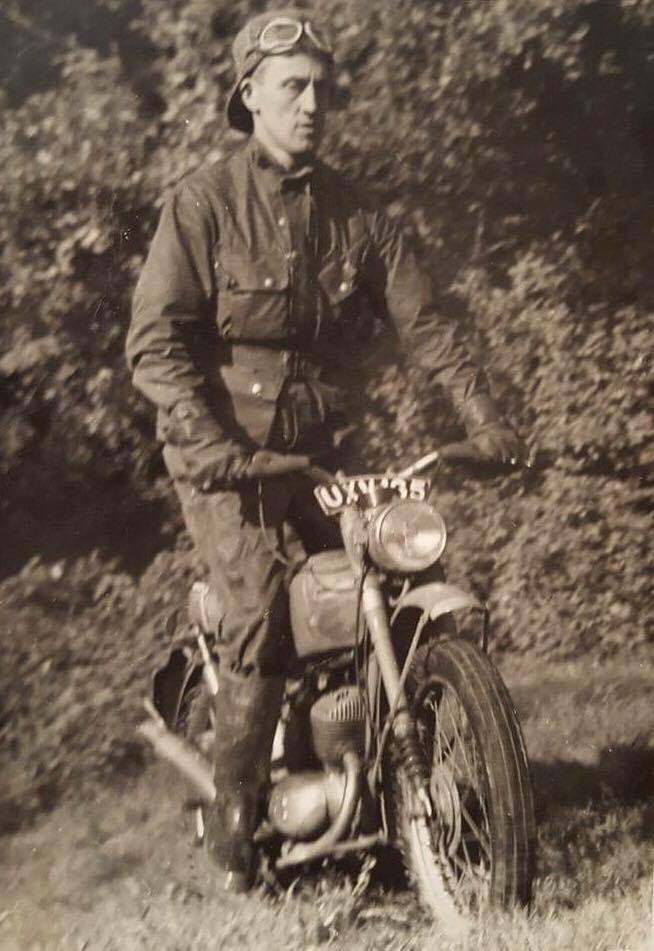 Chloe Cross – Trials in the family! | TRIALS GURU – DEDICATED TO TRIAL